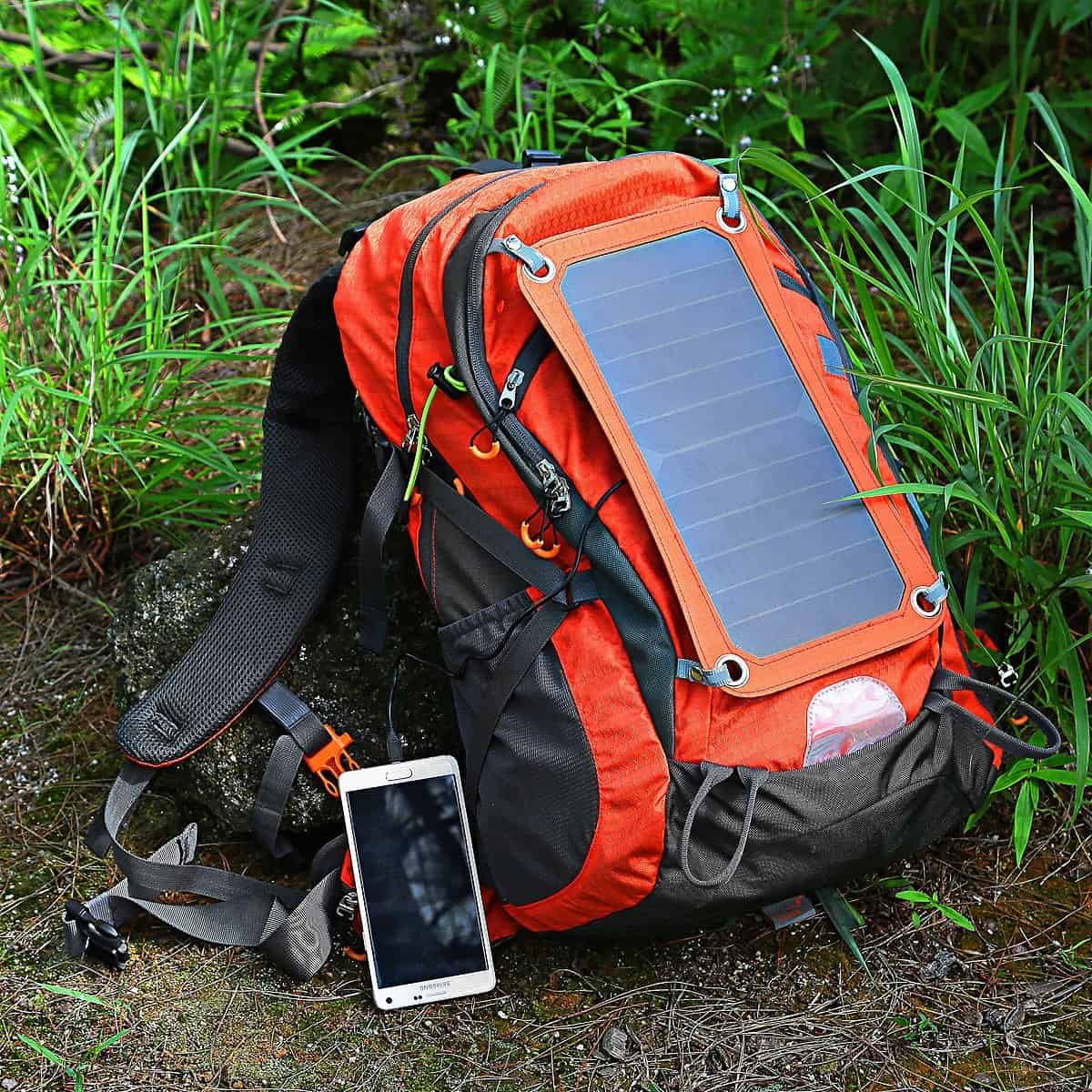 Best Solar Backpacks Reviewed 2018 - Best Solar Tech